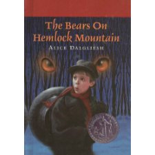 The Bears on Hemlock Mountain (Ready-For-Chapters (Pb)) by Alice ...
